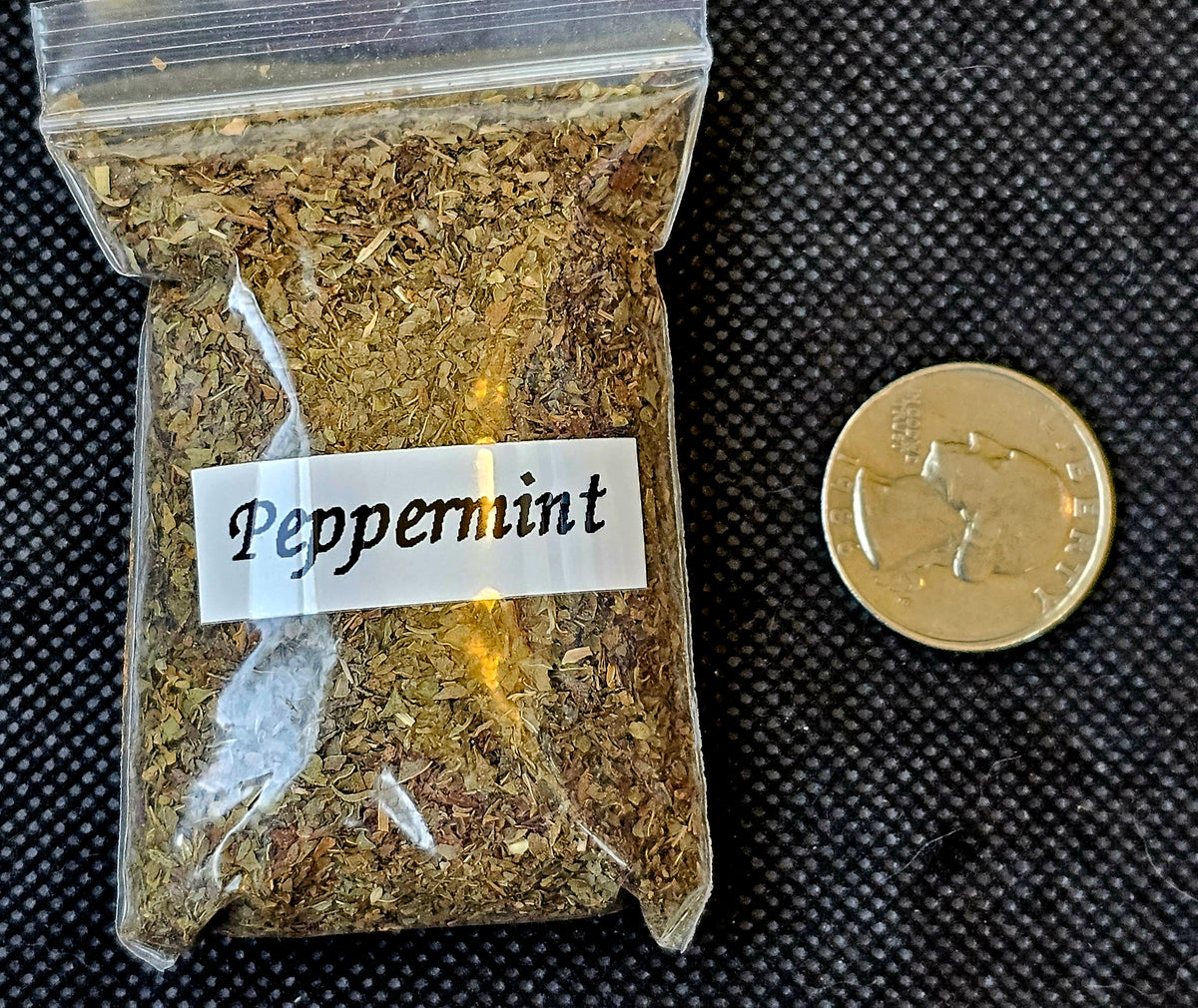 Fresh Cut Organic Peppermint Herb 🌿 – Erika's Classy Crystals