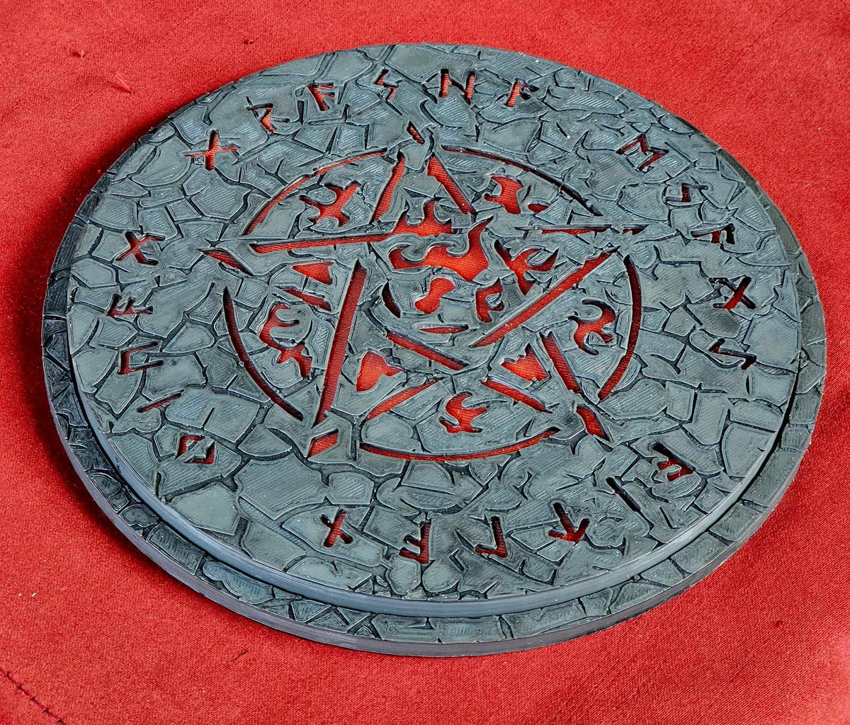 3D Printed Rune & Pentagram Display – Erika's Classy Crystals